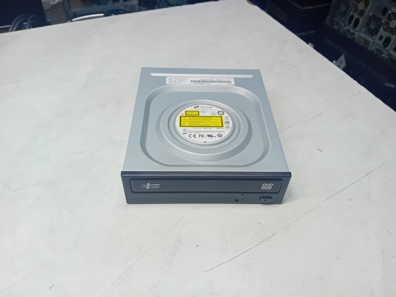 dvd rw sata hitachi lg ispravan