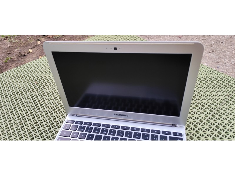 Samsung Chromebook XE303C12 – 11.6"