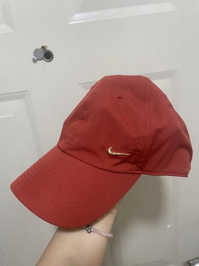 Nike kačket 1size