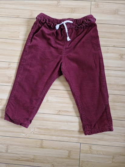 H&M pantalone za bebe (Svajcarska)