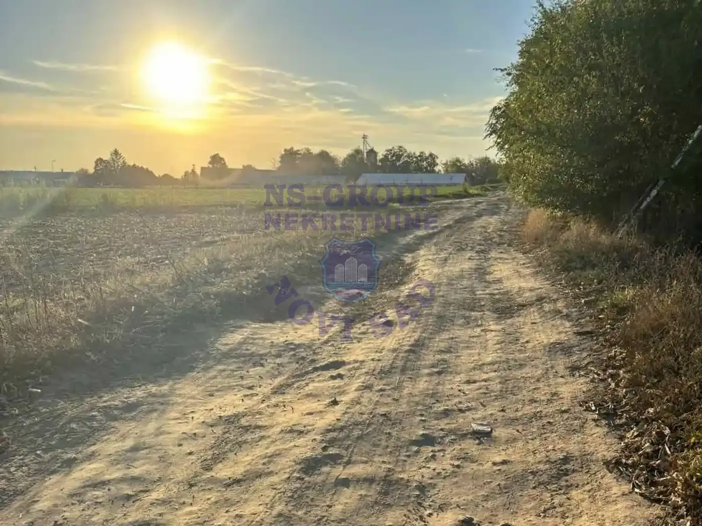 Izlaz iz Futoga (železnicka stanica), Futog, Selo