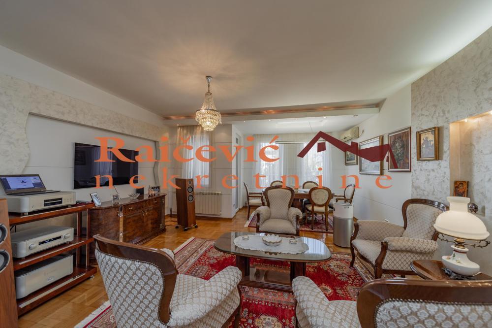 Radoja Domanovica, Četvorosoban stan na prodaju, 112m2, 500.000€