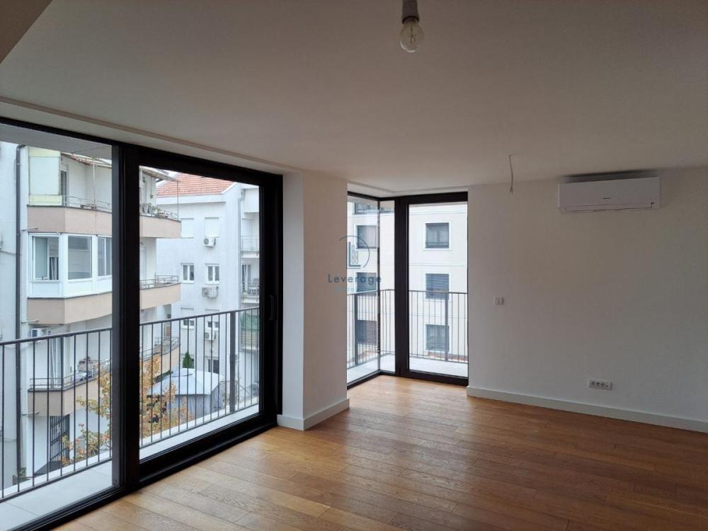 Petosoban stan na prodaju, 183m2, 510.000€