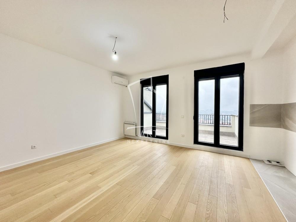 Vojvode Blažete, Trosoban stan na prodaju, 89m2, 310.205€