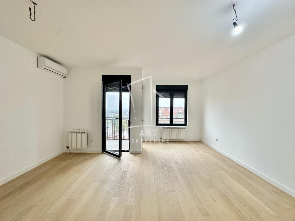 Vojvode Blažete, Trosoban stan na prodaju, 95m2, 332.500€