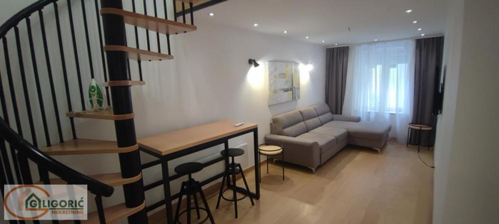 Topličin venac, Dvosoban stan na prodaju, 44m2, 172.000€
