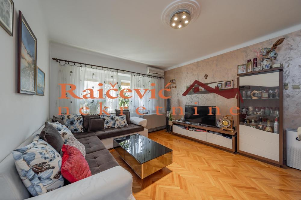 Tosin bunar, Dvosoban stan na prodaju, 60m2, 185.000€