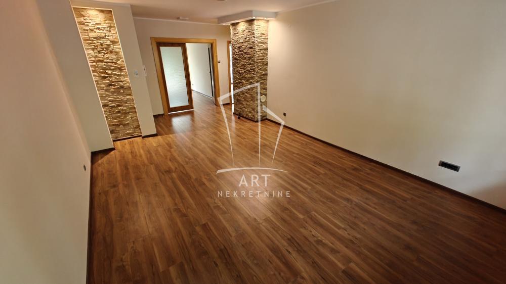 Birčaninova, Četvorosoban stan za izdavanje, 95m2, 1.200€