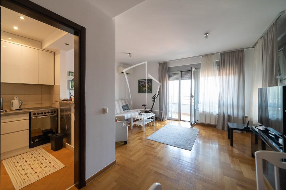 Celjska, Trosoban stan za izdavanje, 77m2, 1.000€