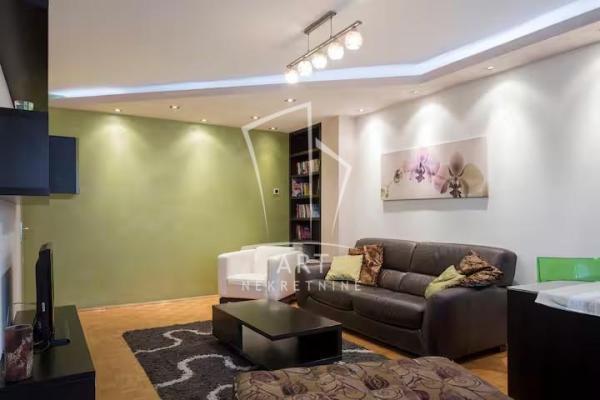 Bulevar Zorana Đinđića, Dvosoban stan za izdavanje, 54m2, 900€