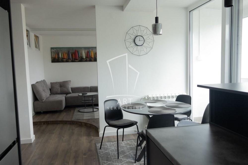 Vojvode Stepe, Dvosoban stan za izdavanje, 45m2, 800€