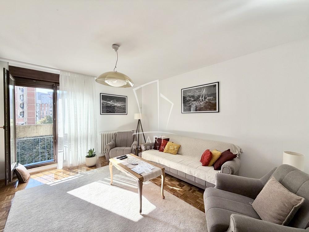 Vidikovački venac, Troiposoban stan za izdavanje, 82m2, 600€