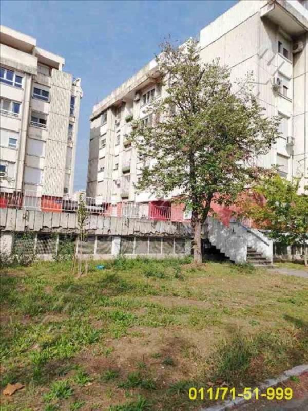 Španskih boraca, Trosoban stan za izdavanje, 66m2, 700€