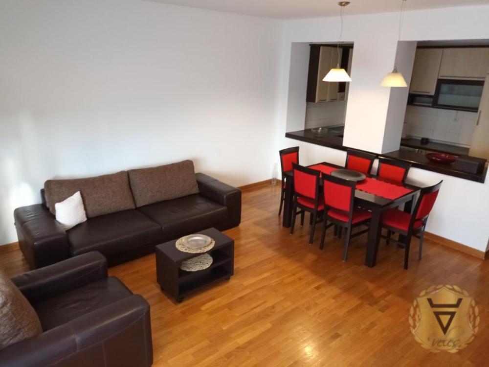 Dvosoban stan za izdavanje, 52m2, 700€