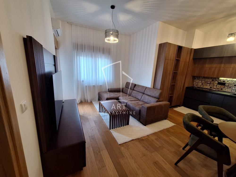 Milisava Đurovića, Dvosoban stan za izdavanje, 44m2, 800€