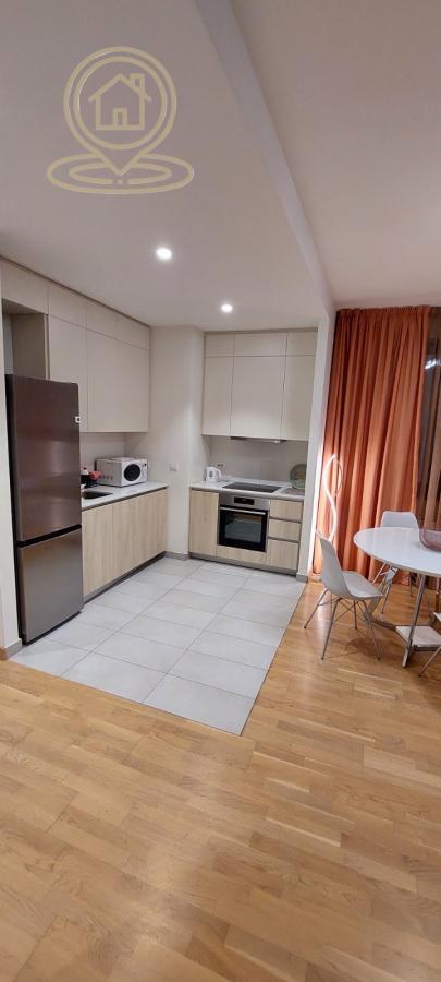 Dvosoban stan za izdavanje, 67m2, 1.300€