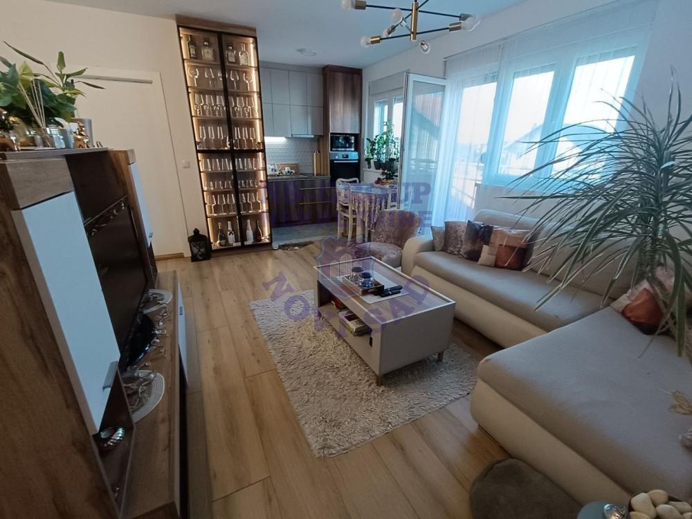 Trosoban stan na prodaju, 65m2, 118.450€