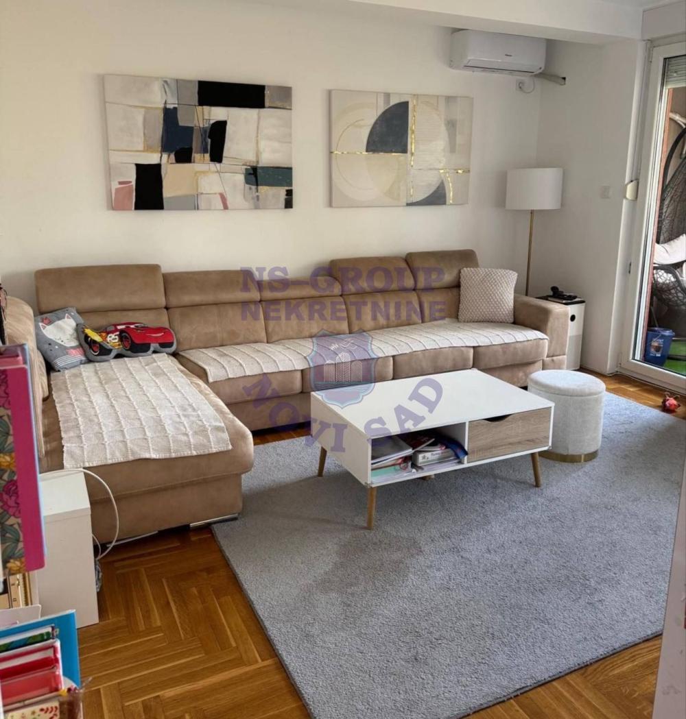 Četvorosoban stan na prodaju, 84m2, 194.670€