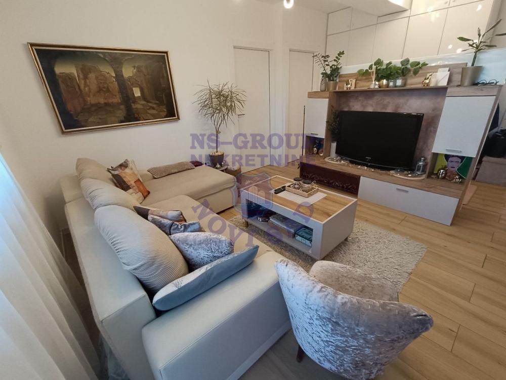 Trosoban stan na prodaju, 65m2, 118.450€