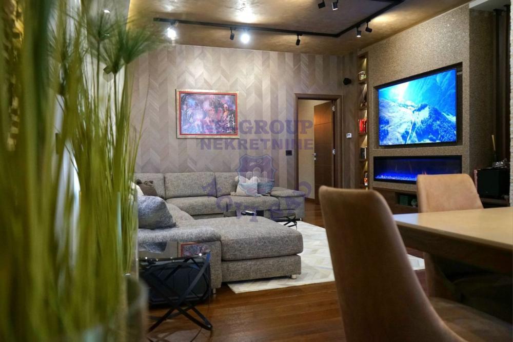 Trosoban stan na prodaju, 124m2, 566.500€