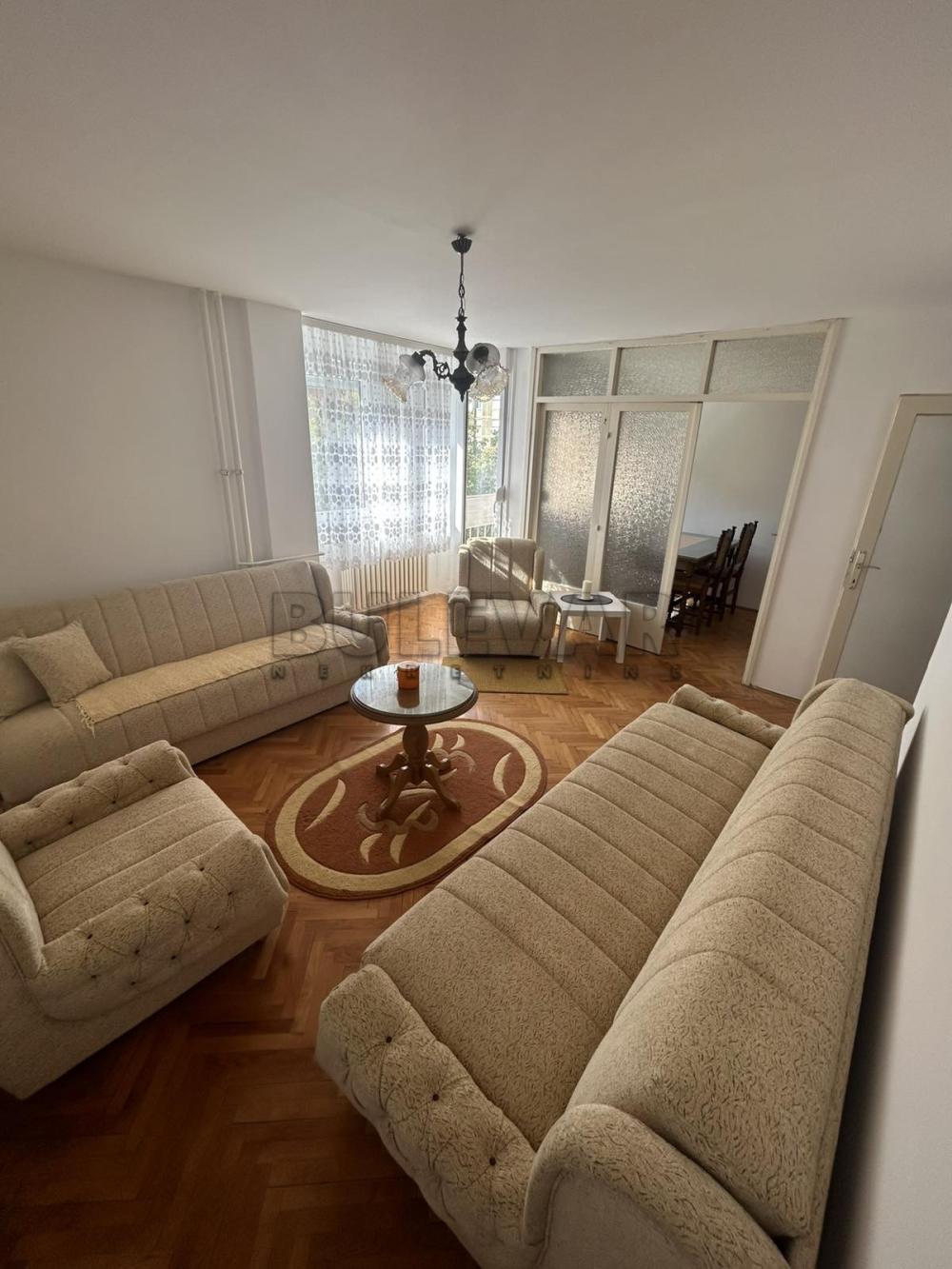 Maksima Gorkog, Dvoiposoban stan za izdavanje, 64m2, 350€