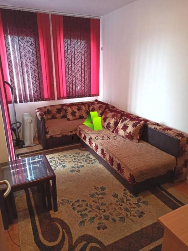 Dvoiposoban stan za izdavanje, 50m2, 300€