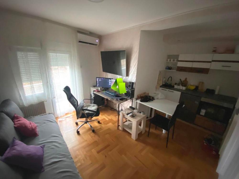 Stan za izdavanje, 24m2, 260€