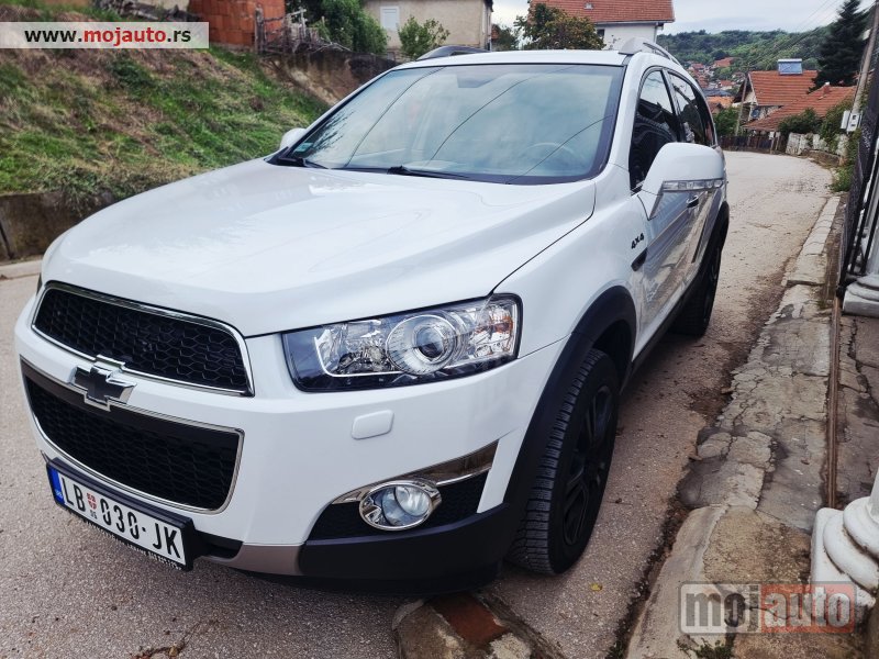 Chevrolet Captiva 4x4 restajling NOV