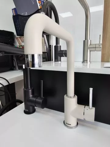 BLANCO BATERIJA MILI SILIGRANIT HD BELA