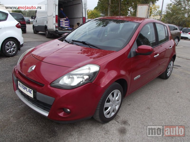 Renault Clio 1.2 BENZ 55 KW NAVI NOV