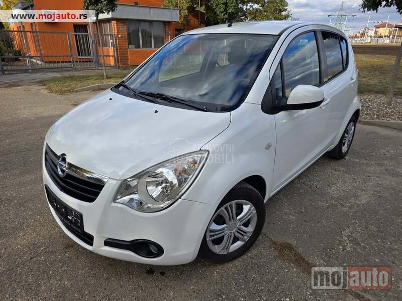 Opel Agila 1,2