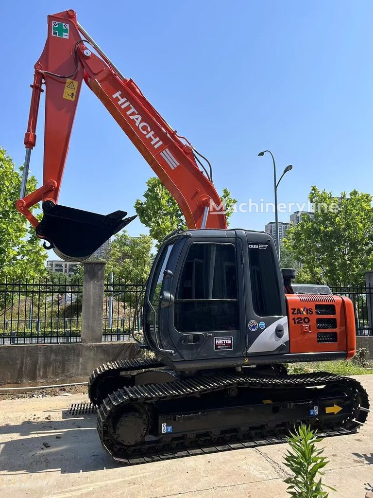 Hitachi ZX120 bager guseničar