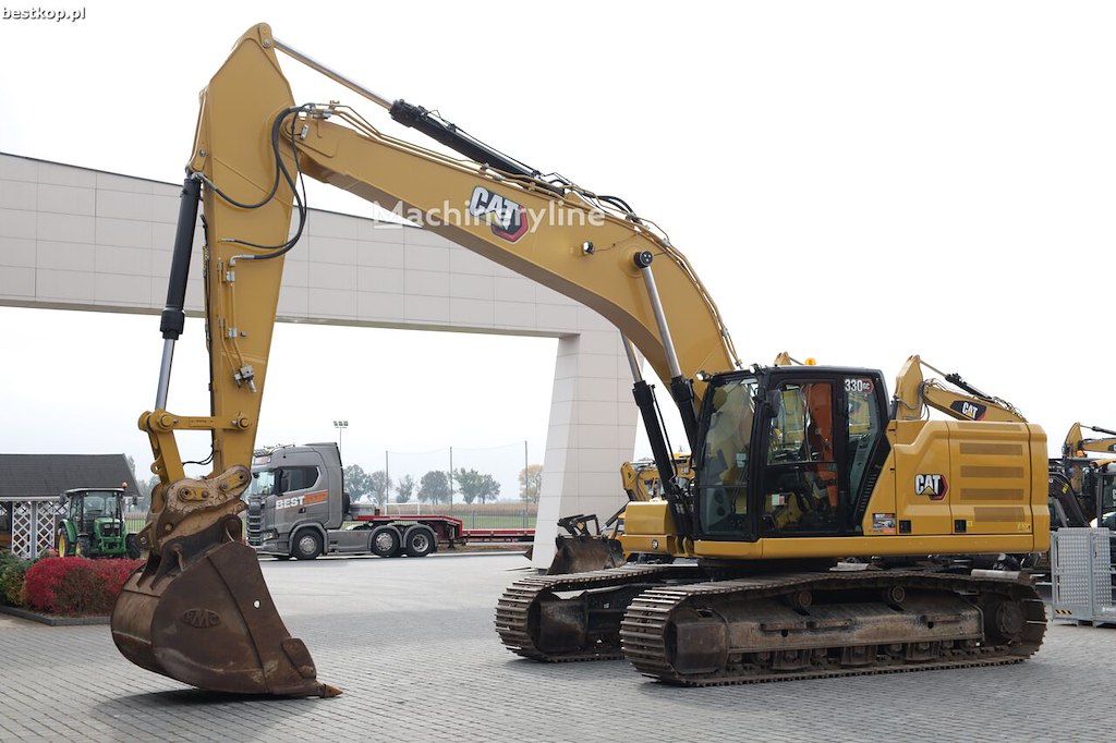 Caterpillar 330GC bager guseničar