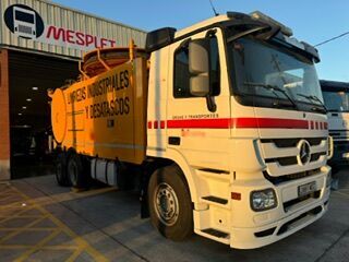 Mercedes-Benz Actros 2544 vakum bager