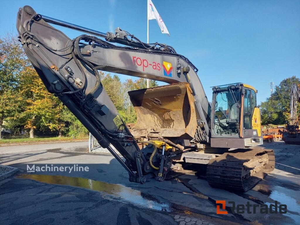 Prodaje se Volvo ECR235EL bager guseničar na aukciji