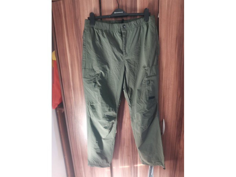 H&M, spoetske pantalone, M, kao nove
