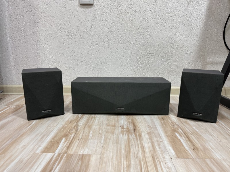 Kenwood CRS-15 surround set zvučnici