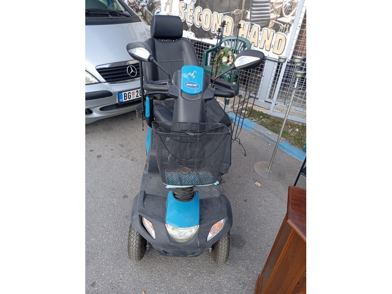 Elekrticna Invalidska Kolica Invacare