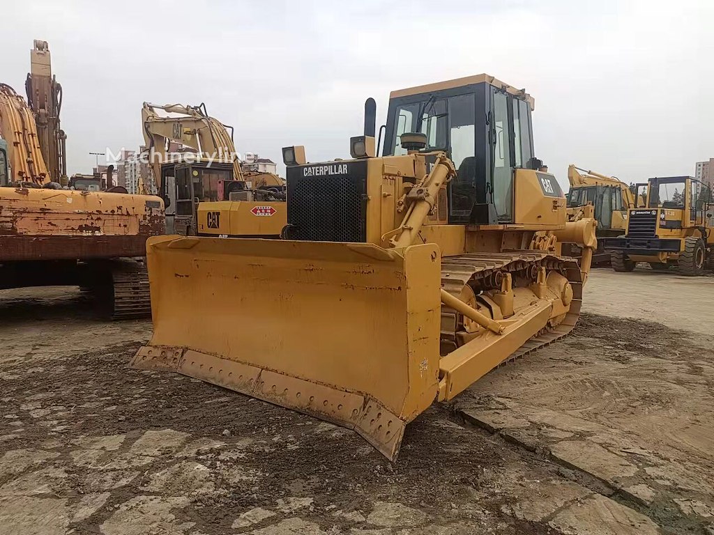 Caterpillar D7G buldožer