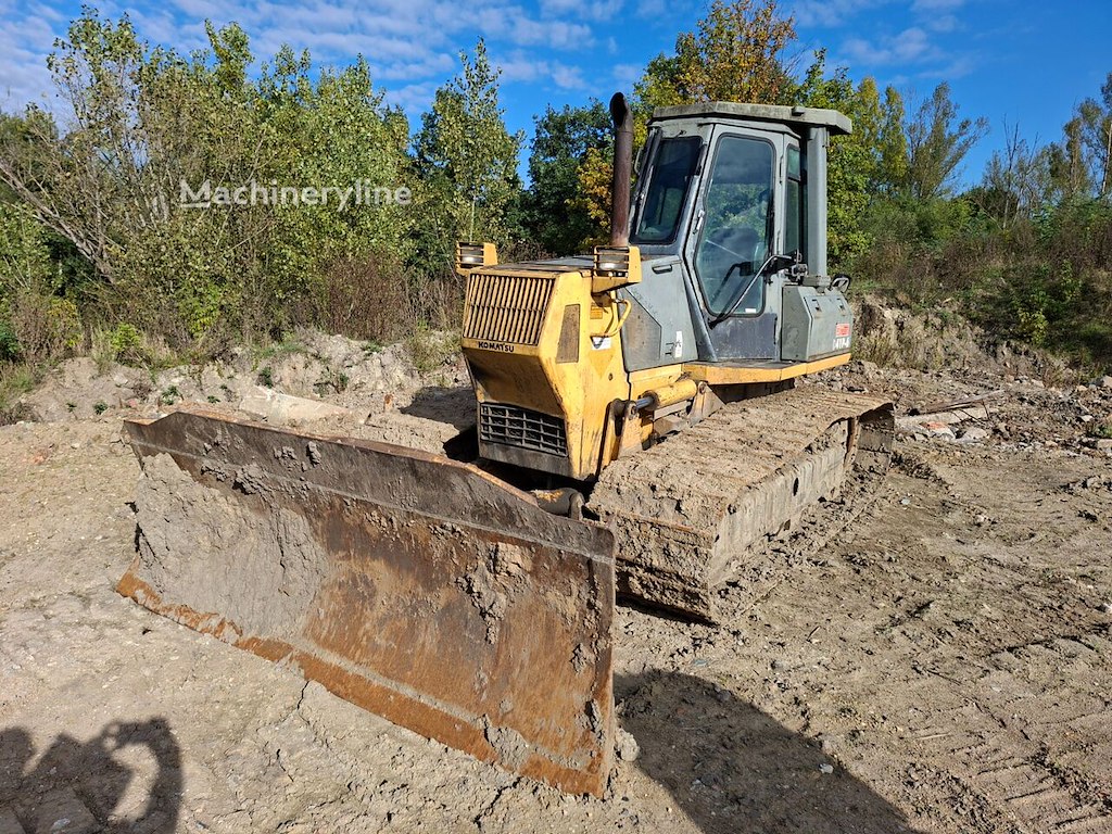 Prodaje se Komatsu D41P-6 buldožer na aukciji