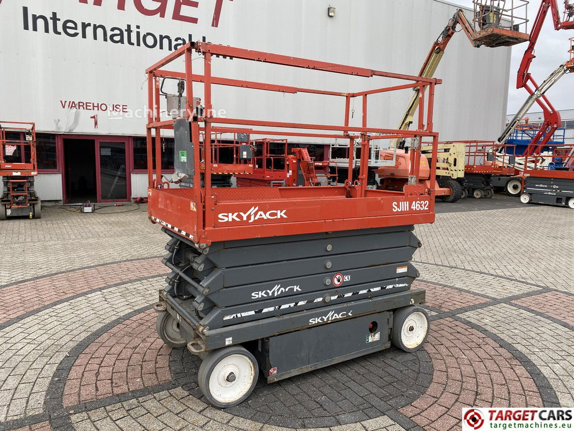 Skyjack SJIII-4632 ELECTRIC SJ-4632 SCISSOR WORK LIFT 2018 70038453 095H makazasta platforma