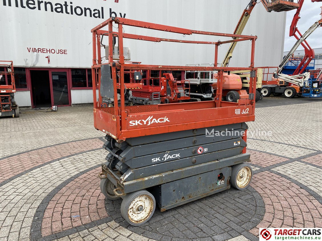 Skyjack SJIII-3226 ELECTRIC SJ3226 SCISSOR WORKLIFT 2018 27041263 159HRS makazasta platforma