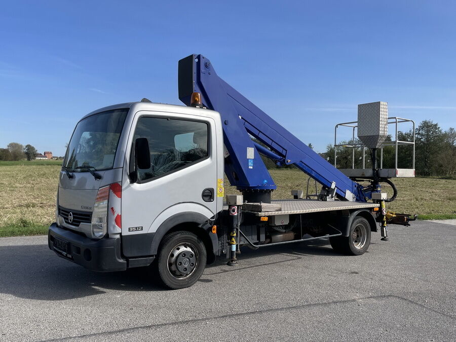 Nissan Cabstar 35.12 auto dizalica s korpom