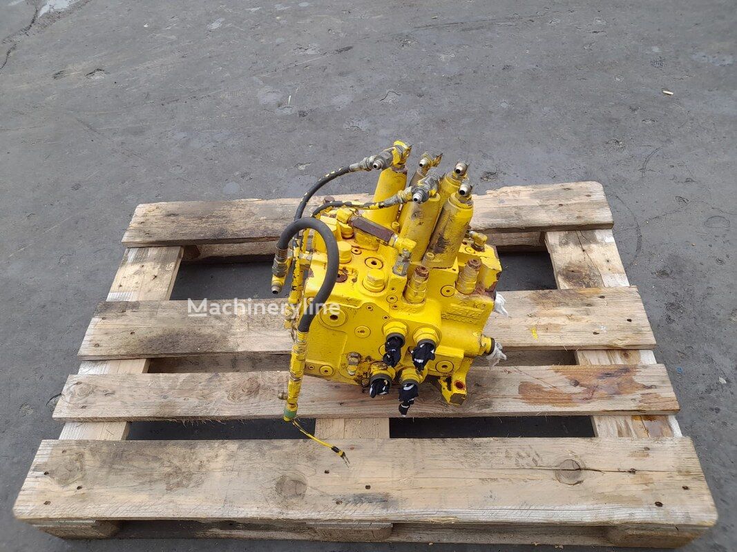 KMX13D hidraulični razvodnik za Kobelco SK 130 midi bagera
