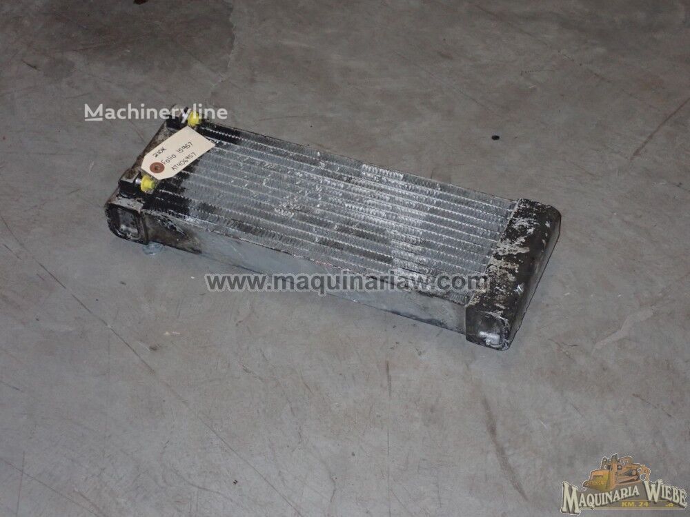AT406957 hladnjak ulja za John Deere 210K prednjeg utovarivača