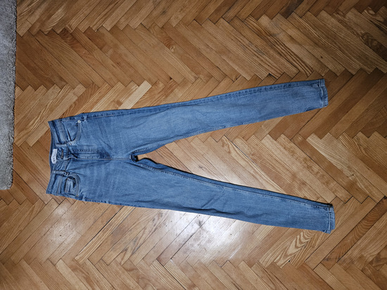 Zara skinny farmerke