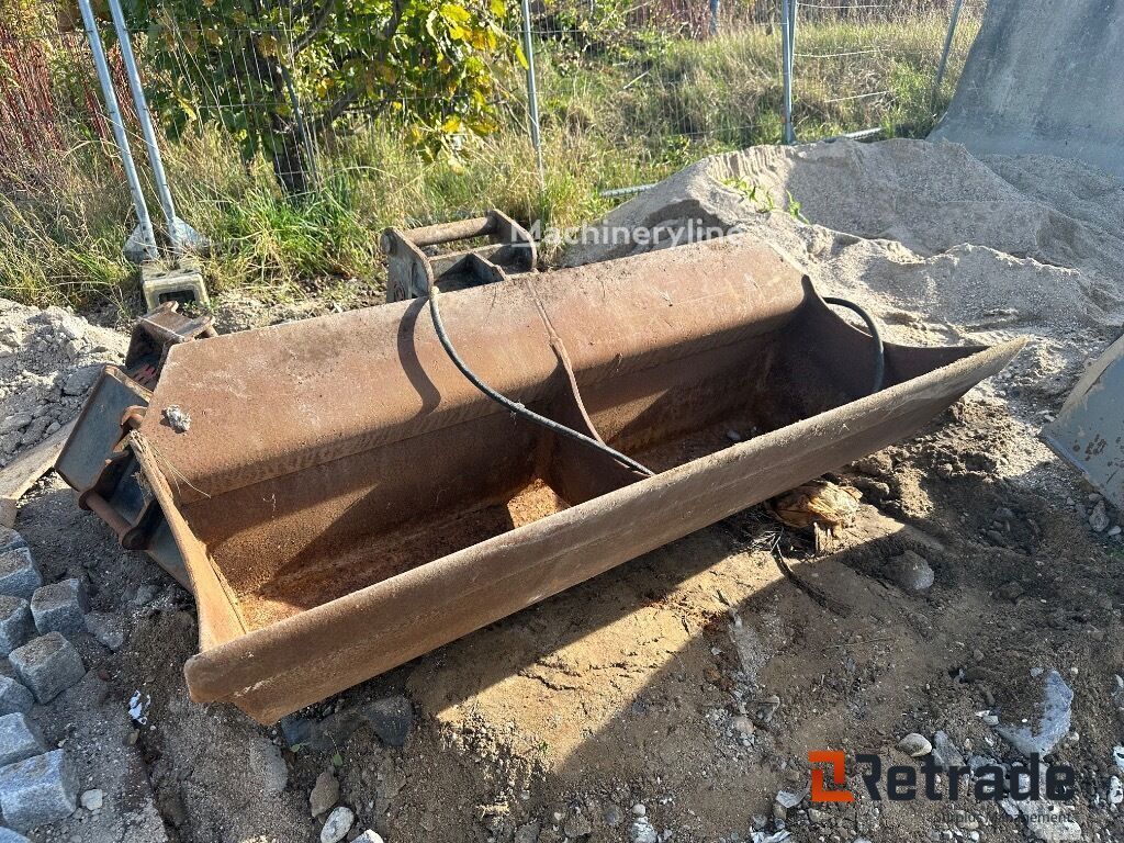 Prodaje se Planer skovl kipbar kašiku za gradiranje na aukciji