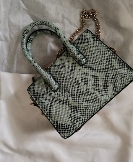 H&M torbica mala