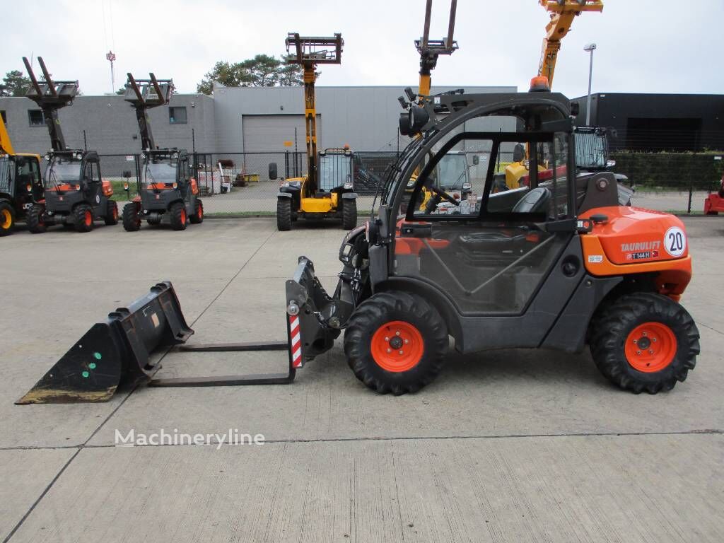 Ausa T144 HX4 (099) teleskopski utovarivač