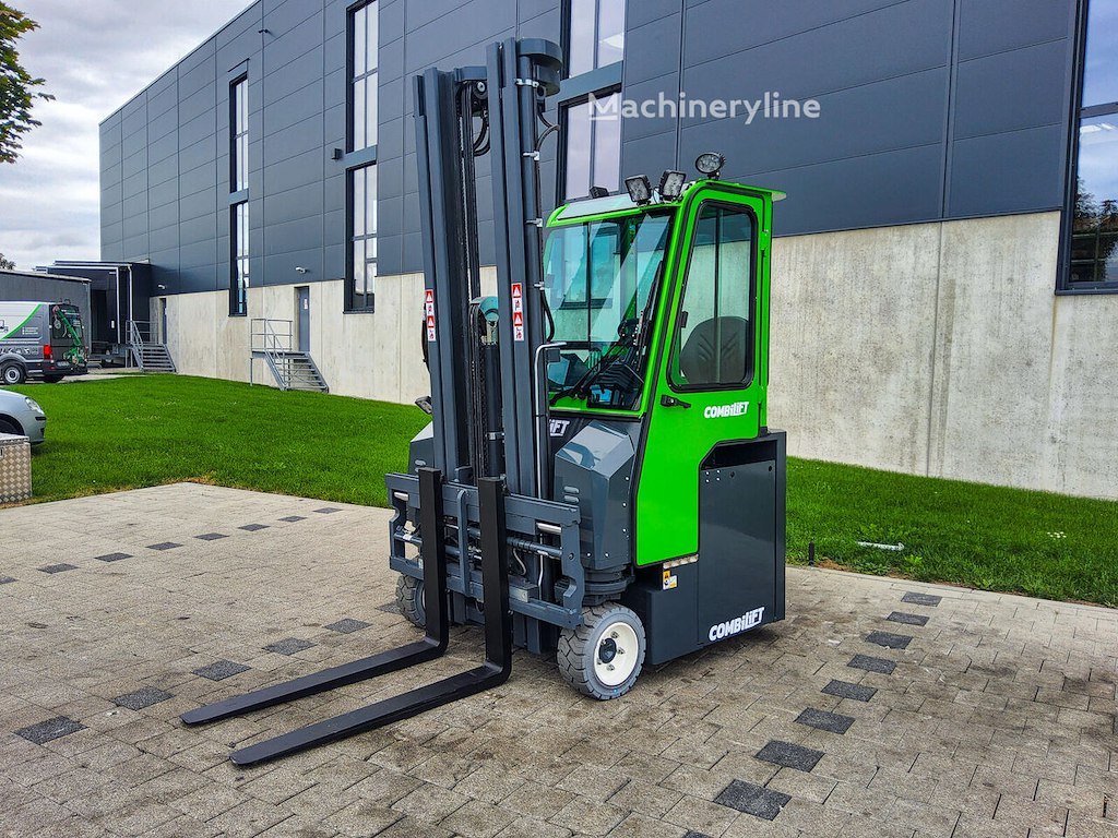 Combilift CBE 3000 bočni viljuškar